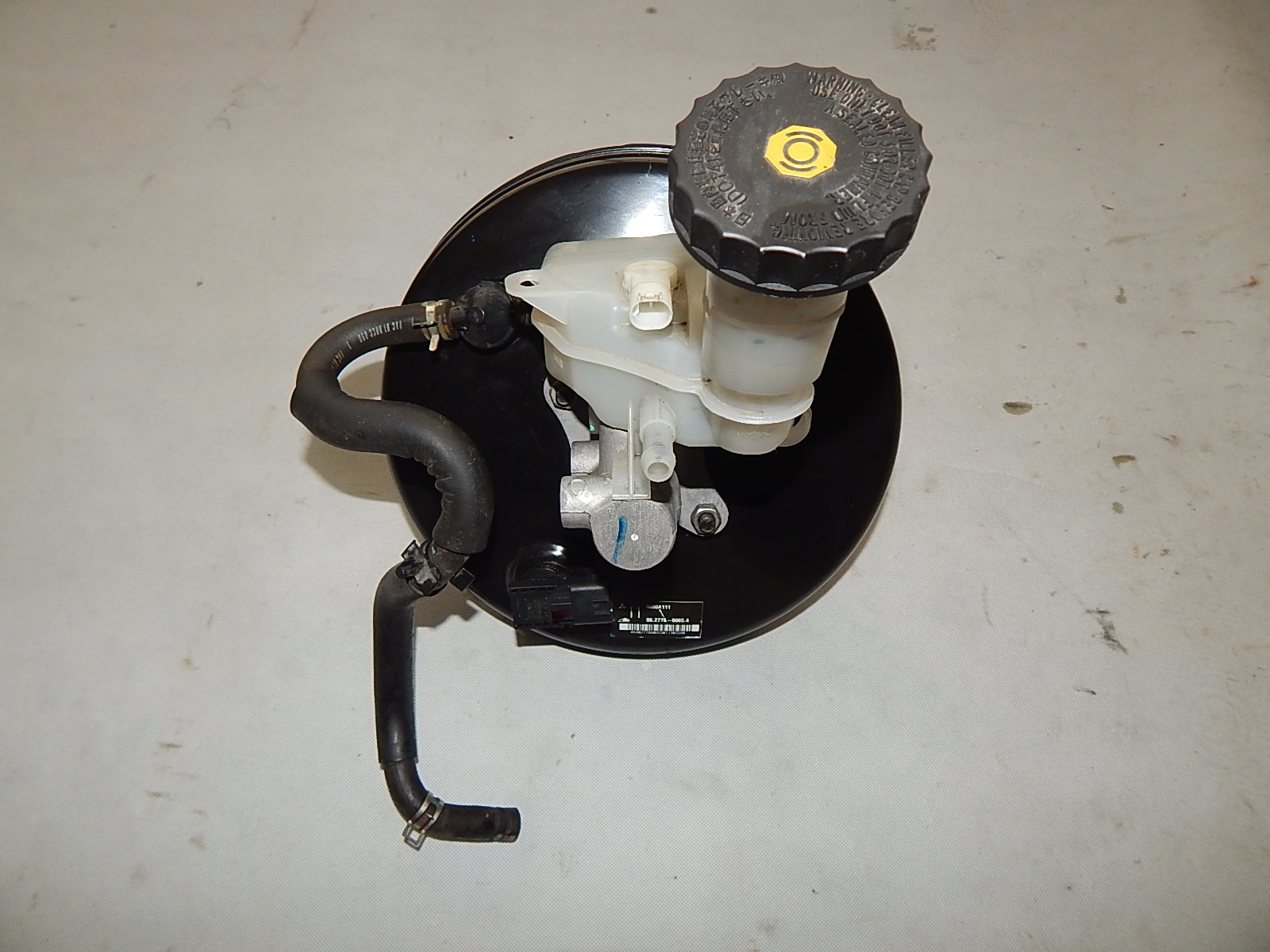 Mitsubishi 4630A209 4625A213 4627A027 POSILOVAČ BRZD 4630A209 S HLAVNÍM ...